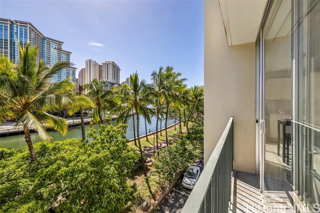 620 Mccully Street 402, Honolulu, HI | Locations