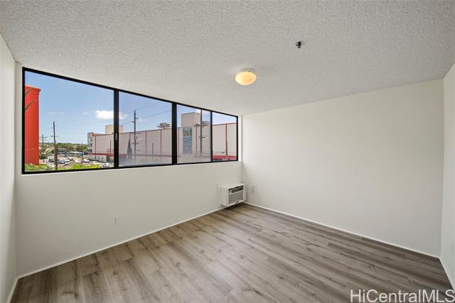 2860 Waialae Avenue 316, Honolulu, HI | Locations