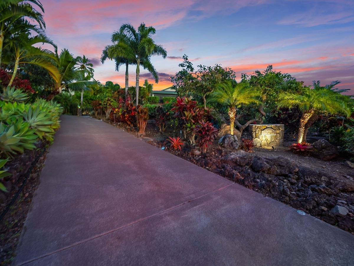 76-986 Manu O Ku Pl, Kailua-Kona, HI | Locations